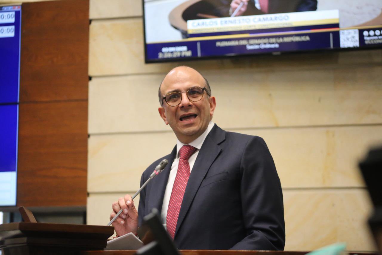 Carlos Camargo es elegido nuevo magistrado de la Corte Constitucional